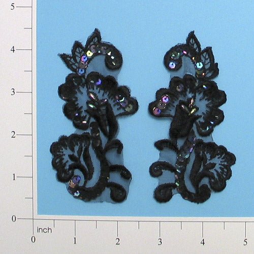 Vintage Lily Spray Lace Applique 2 Pack - 4" x 2" – Expo International Inc